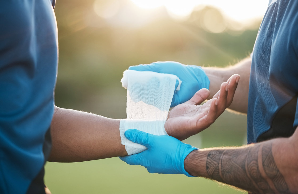 Avoid the most common injuries in landscaping | Kawasaki Engines